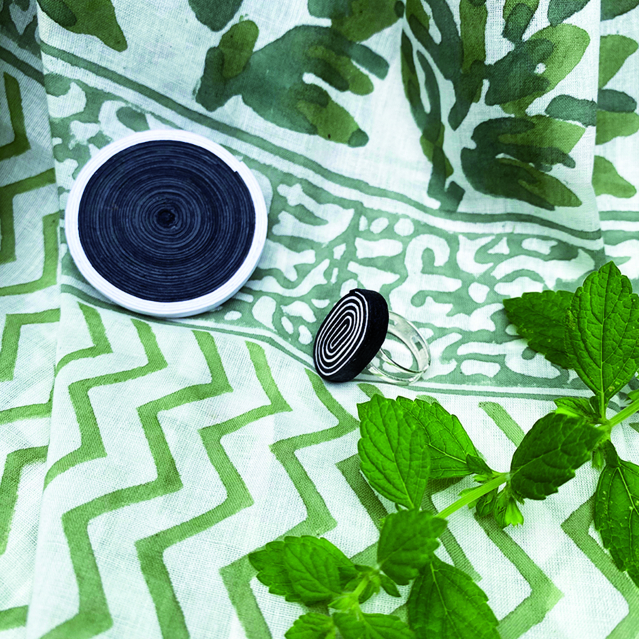 Fingerring Stripes Orange/Rot - Sundara Paper Art